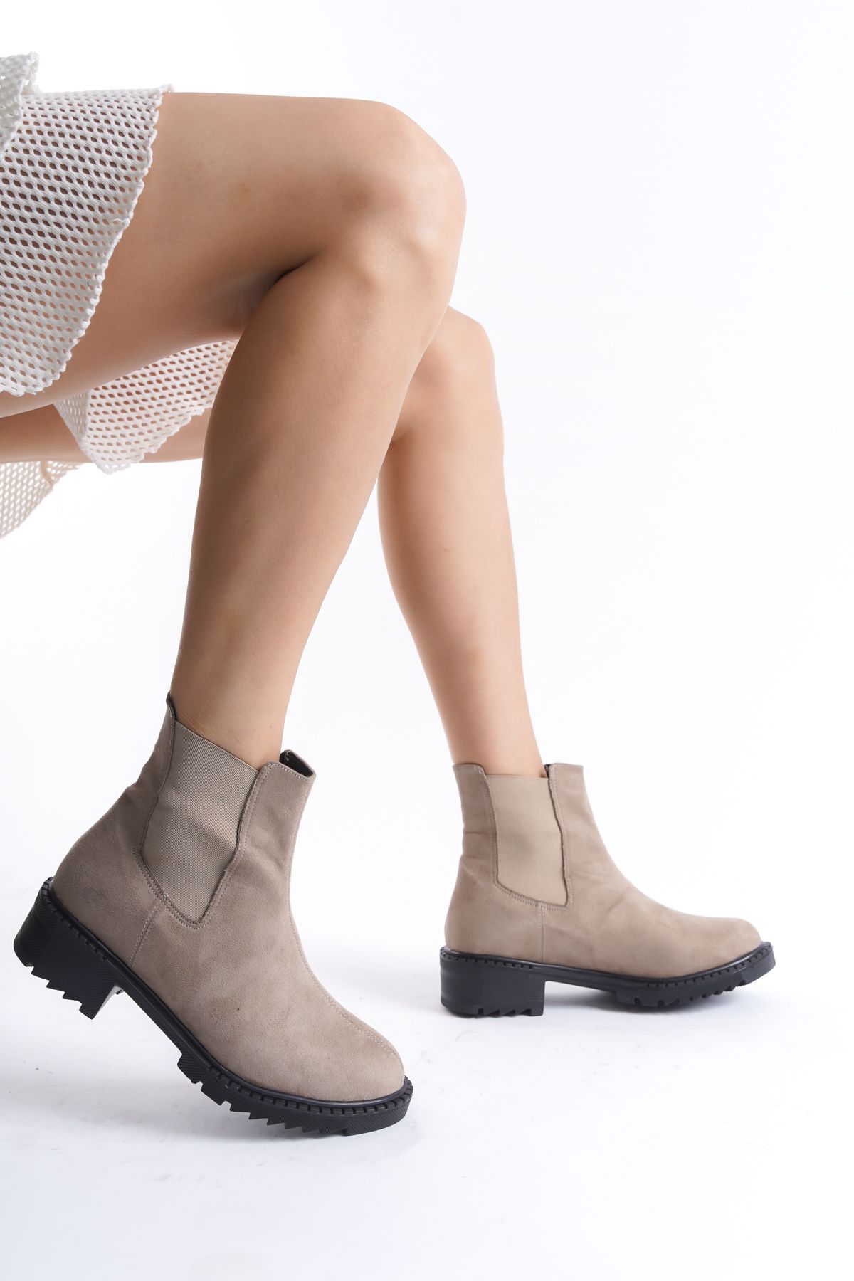 Kadın Marta Bej Süet Lastikli Su Geçirmez Bot - zaten.com